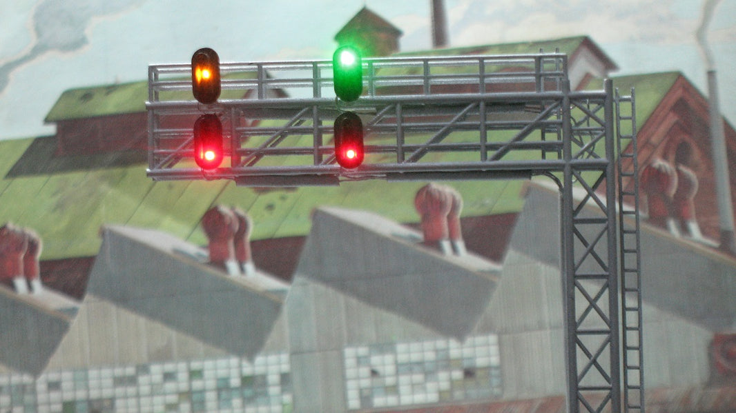 N Scale Signals + Gantries – Ngineer