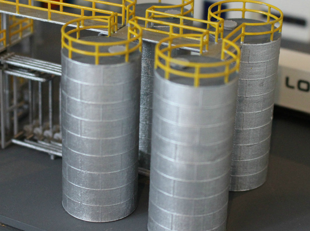 N Scale Tanks – Ngineer